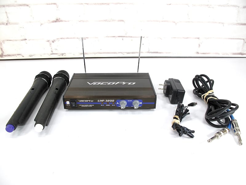 VocoPro UHF-3200 Dual-Channel Wireless Microphone 2 Mic | Reverb