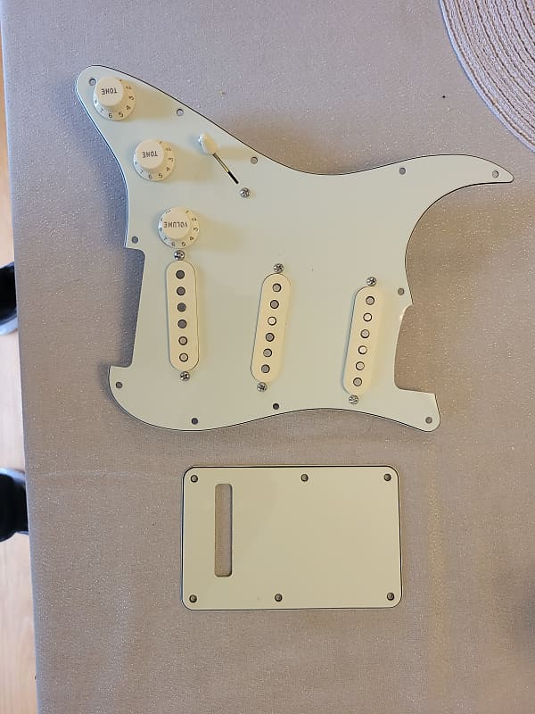 Tonerider Loaded Pickguard Left Handed - Mint Green | Reverb