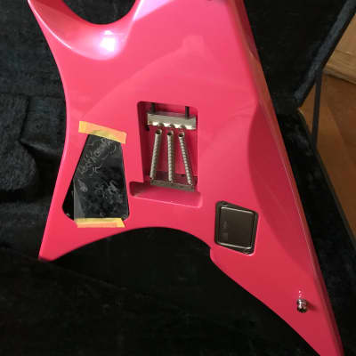 ESP CHUNPA-V [Flip Flap Pink] ALDIOUS Toki Signature Model | Reverb