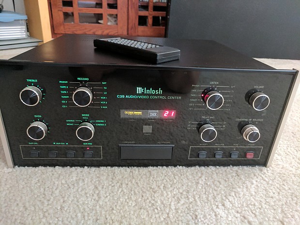 McIntosh C39 Pre-Amp 1995 McIntosh Black Glass | Reverb