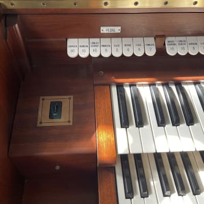 Allen Organ w/ 32 Note Concave Pedalboard & Bench! | Reverb