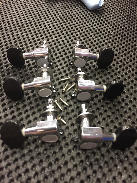 Tuning keys 3x3 chrome Chrome/Black | Reverb