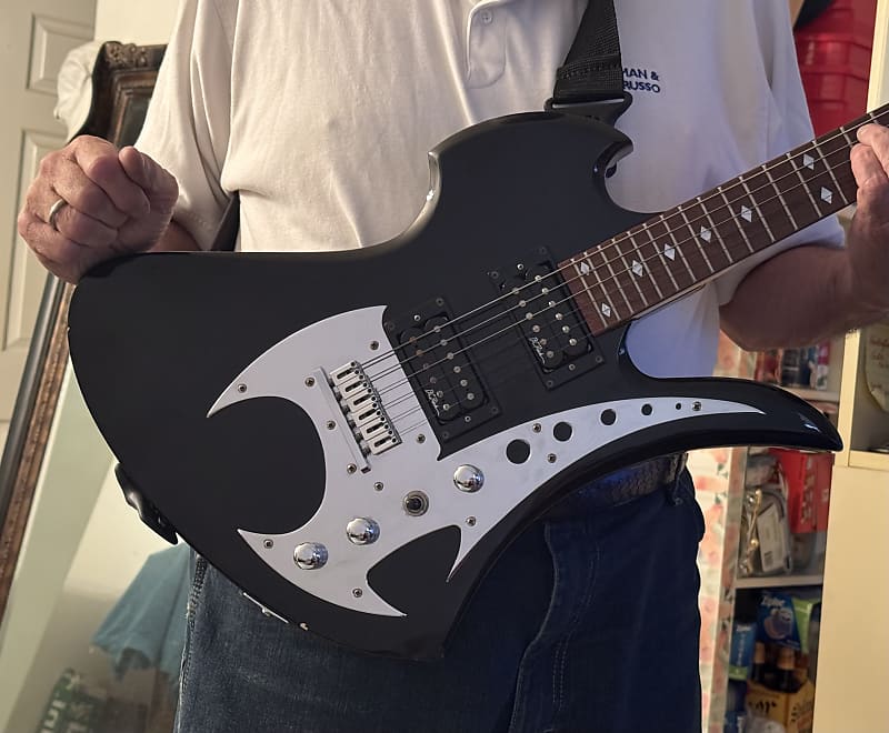 B.C. Rich Evil Edge Special Edition Mockingbird 2005 - BLACK | Reverb