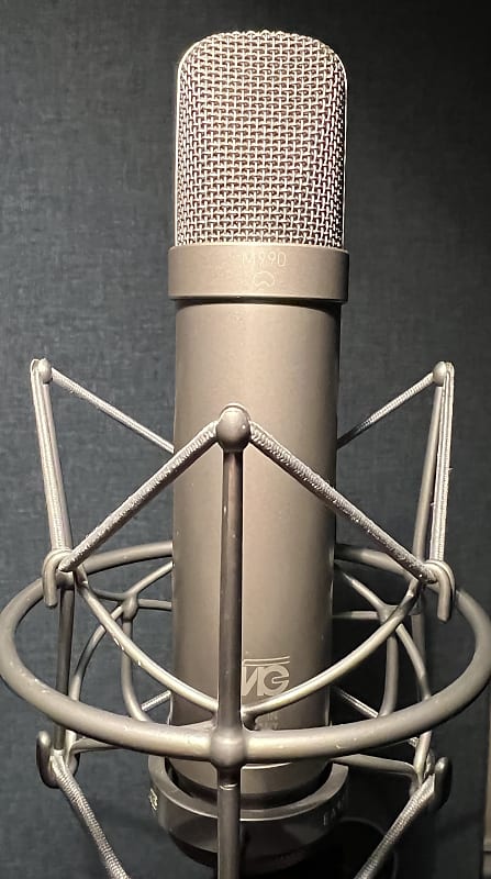 Microtech Gefell M990 Cardioid Tube Mic 2021 Matted Deep Grey | Reverb