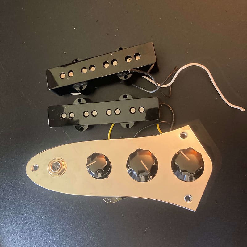 Fender American Professional II Jazz Bass V-Mod || Pickups | Reverb