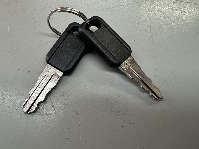 Fender Deluxe Molded Case Keys Only | Reverb