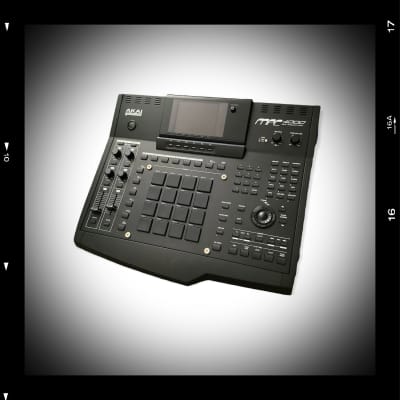 Akai MPC 4000 | Reverb