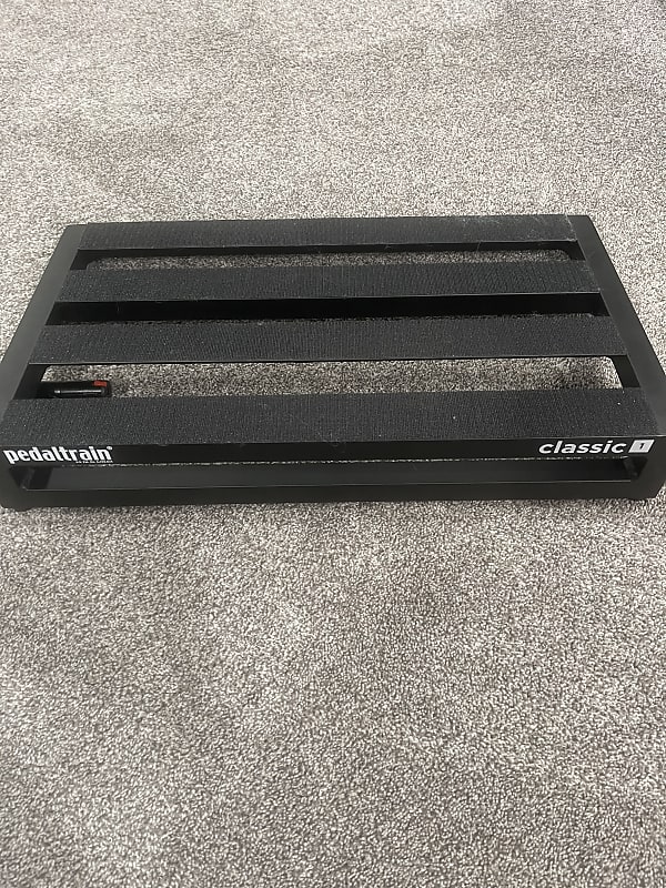 Pedaltrain Classic 1 with 3 locking side jacks | Reverb