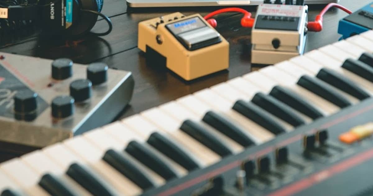 6 Simple Ways to Enhance Your Keyboard and Synth Tracks | Reverb News