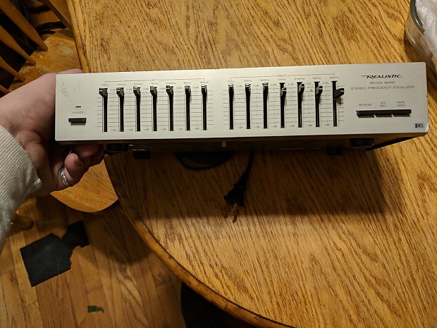 Realistic Seven Band Stereo Frequency Equilizer 31-1989 | Reverb UK