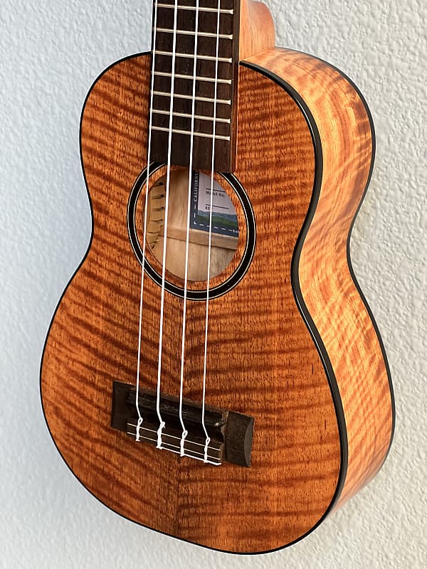Kala KA-CM-SLN Curly Mango long neck Soprano Ukulele - Satin | Reverb