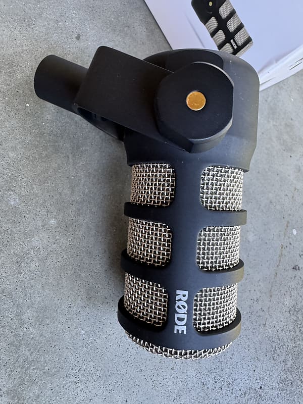 RODE PodMic Cardioid Dynamic Podcasting Microphone 2019 - | Reverb