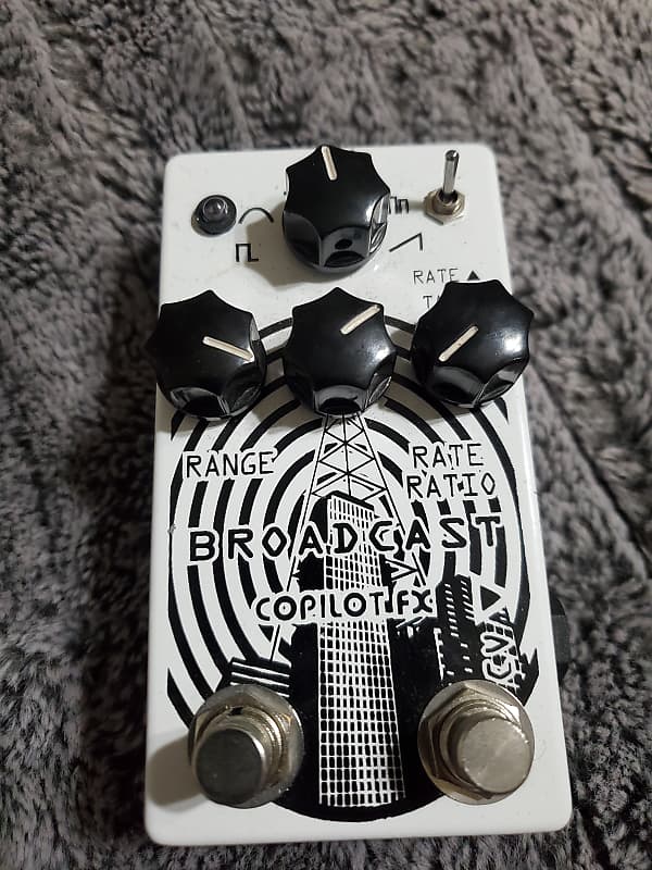 Copilotfx Broadcast White box with black print | Reverb