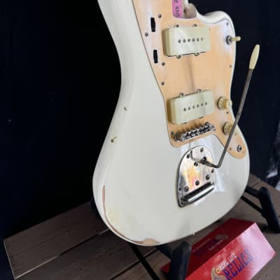 Real Life Relics Fender Squier Relic J Mascis Jazzmaster | Reverb