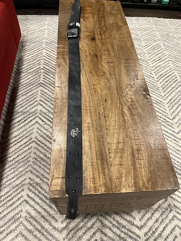 Red monkey Black leather strap 2021 Black | Reverb