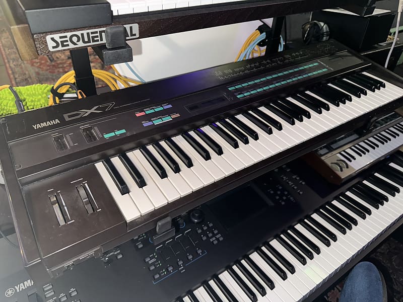 Yamaha DX7 Programmable Algorithm Synthesizer 1983 - 1987 - | Reverb
