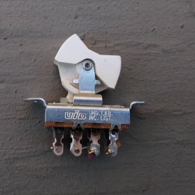 Ampeg Rocker Switch DP3T - White | Reverb