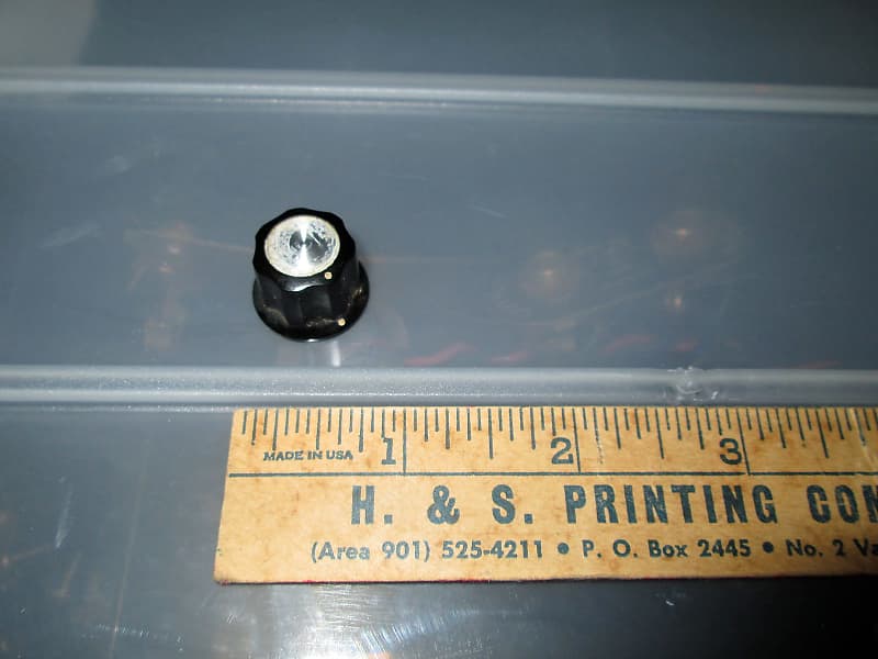 Vintage KUSTOM k300 SMALL KNOB Amp RESTORATION tuck and roll | Reverb