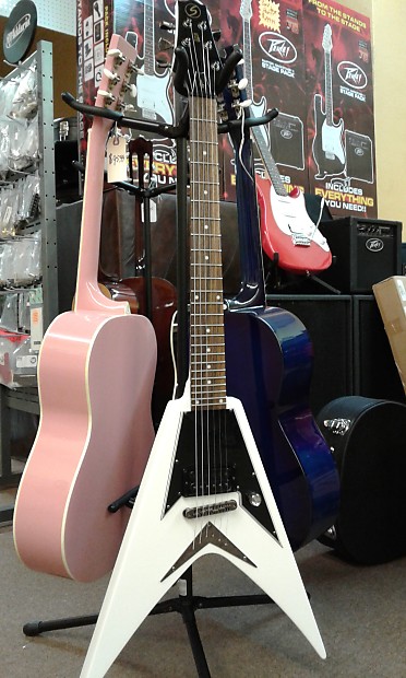 Samick JTR Design SV10 Sylvia Roadster Flying V White | Reverb