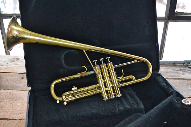 Getzen Eterna Trumpet Dizzy Gillespie Style | Reverb Canada
