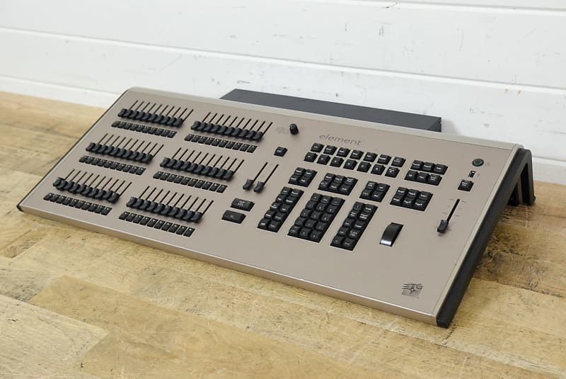 ETC Element Lighting Control Console (church owned) | Reverb Greece