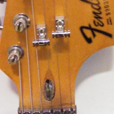 [2] - LOW PROFILE roller string trees Better relief angle at | Reverb