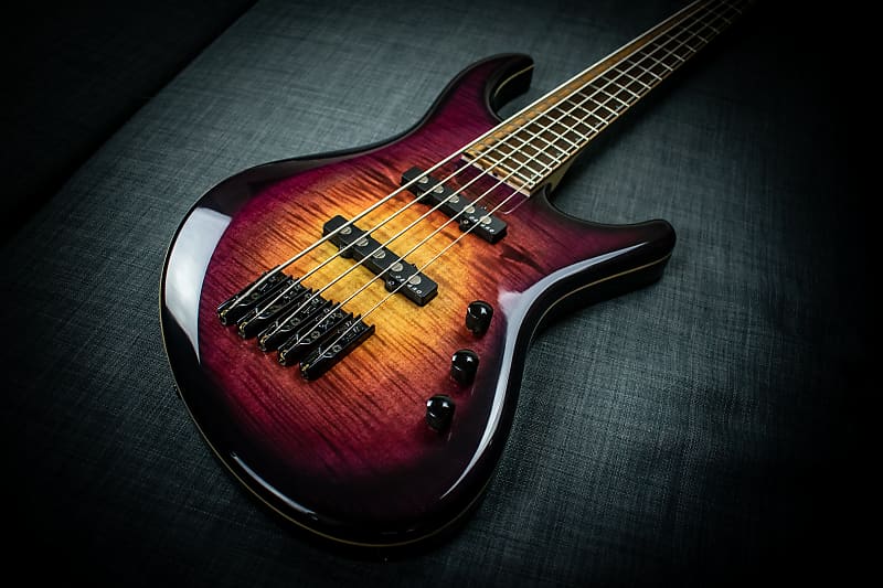 ILWOOD Adam 5f Purple Crackle burst ( jazz bass ) SUPER PRICE | Reverb