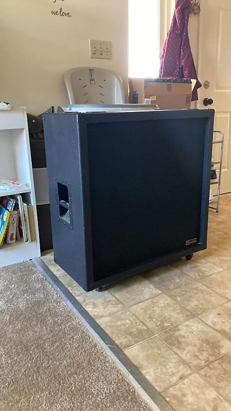 Peavey Windsor 4x12 cab | Reverb
