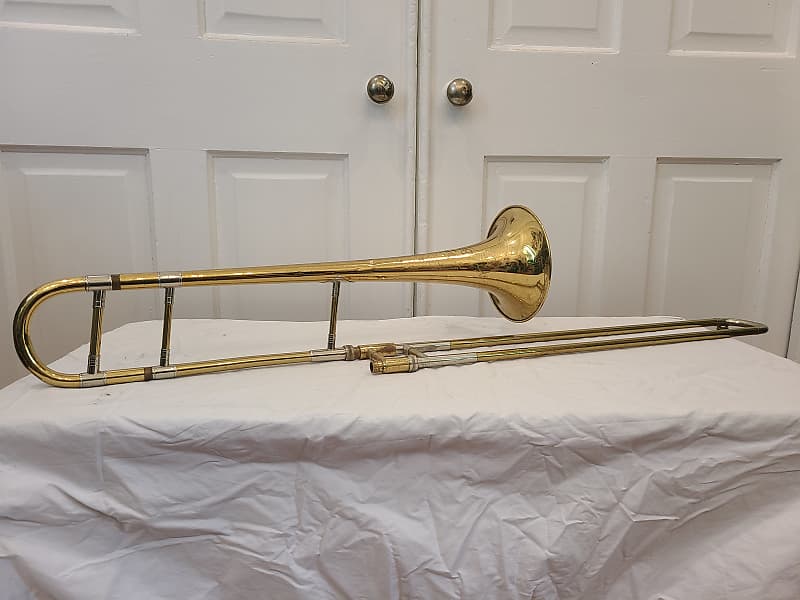 mid 1950's vintage Buescher Aristocrat TB520 - small shank | Reverb