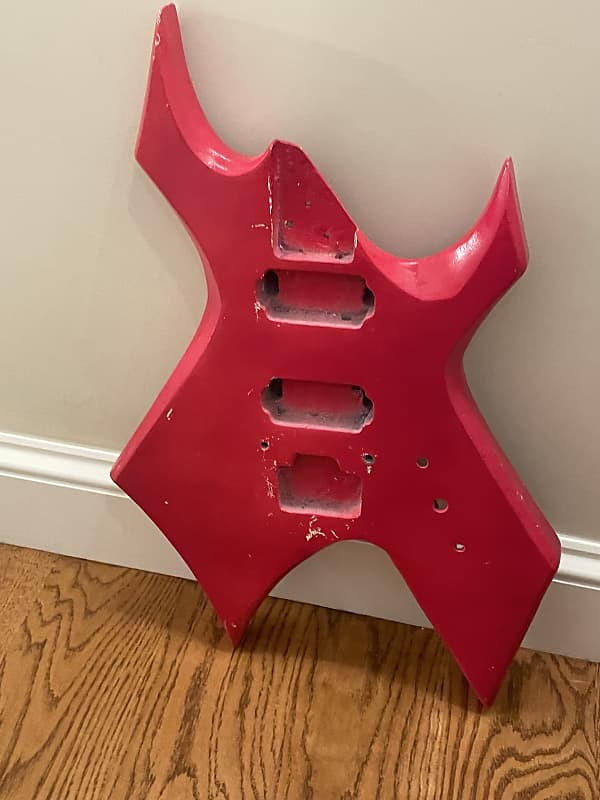 Hot pink warlock body 2000s-2010s? | Reverb