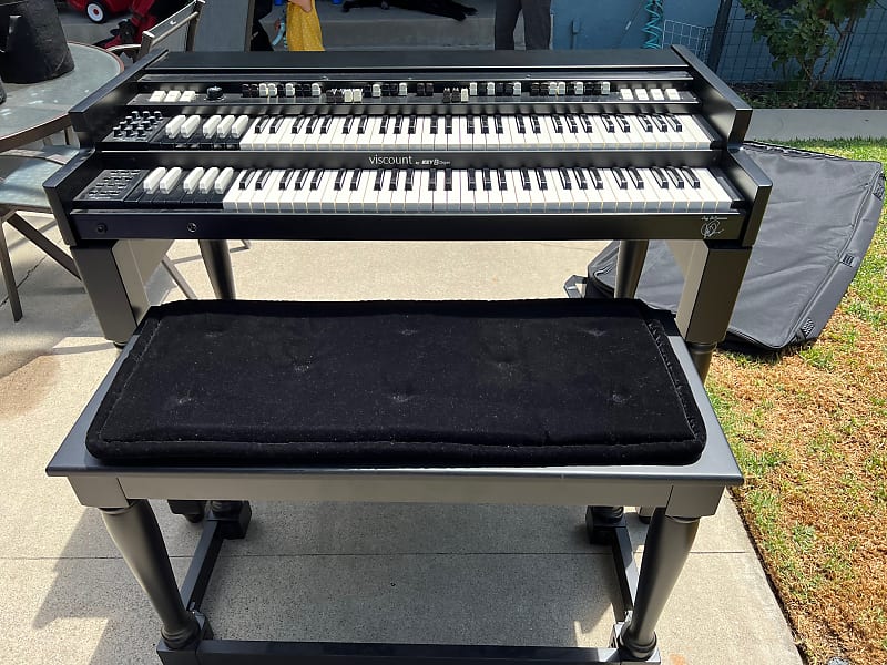 Viscount Legend Organ Bundle - Joey DeFrancesco Sig. Model | Reverb