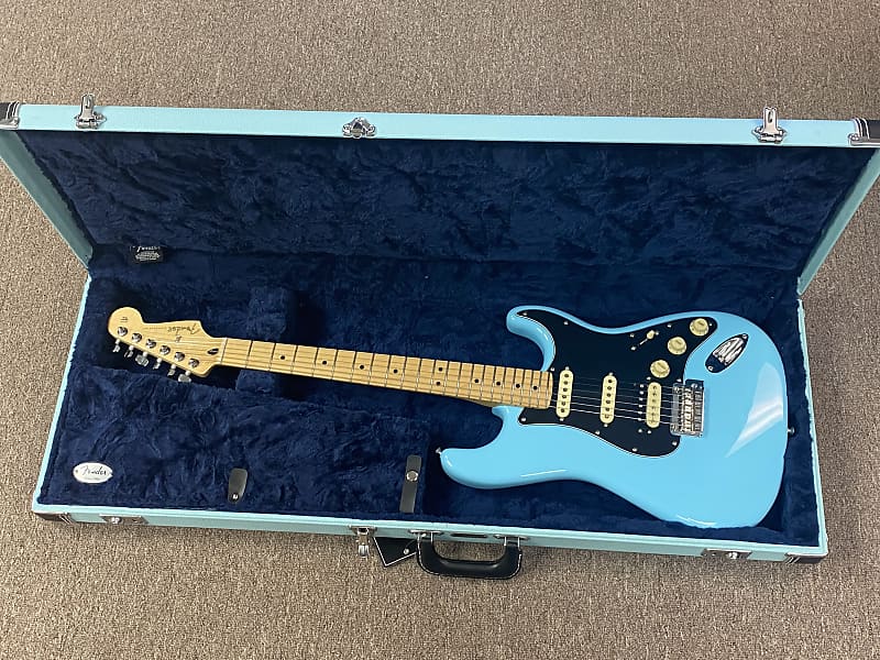 Custom "Baby Blue" Fender HSS Stratocaster & Limited Edition | Reverb