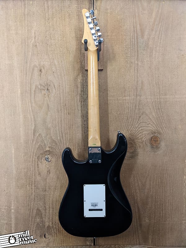 Samick DS-100BK Stratocaster-Style Electric Guitar Black | Reverb UK