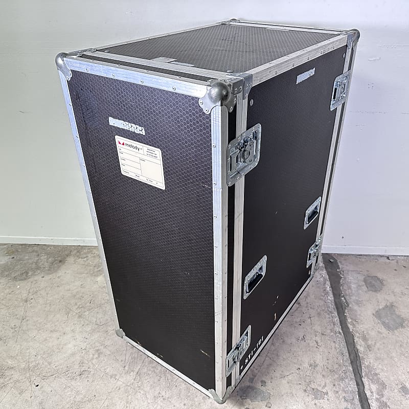 Dragon Cases 24U Shock Mounted Rolling Rack Case Made in UK | Reverb
