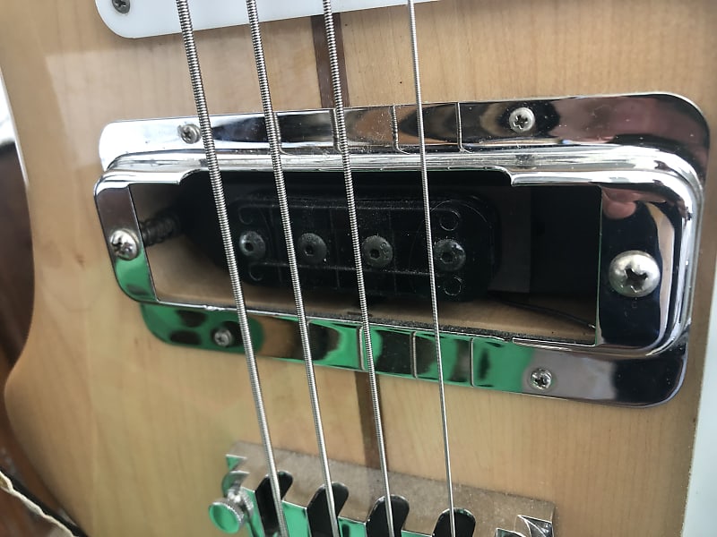Treble pickup Rickenbacker 4003 2023 | Reverb