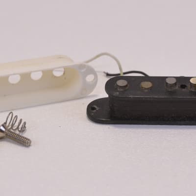 1972 Vintage Fender Stratocaster BLACK-Bottom Staggered-Pole | Reverb