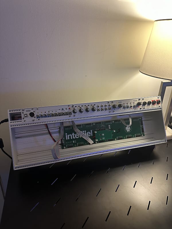 Intellijel 4u 104hp Power Eurorack Case Bundle | Reverb