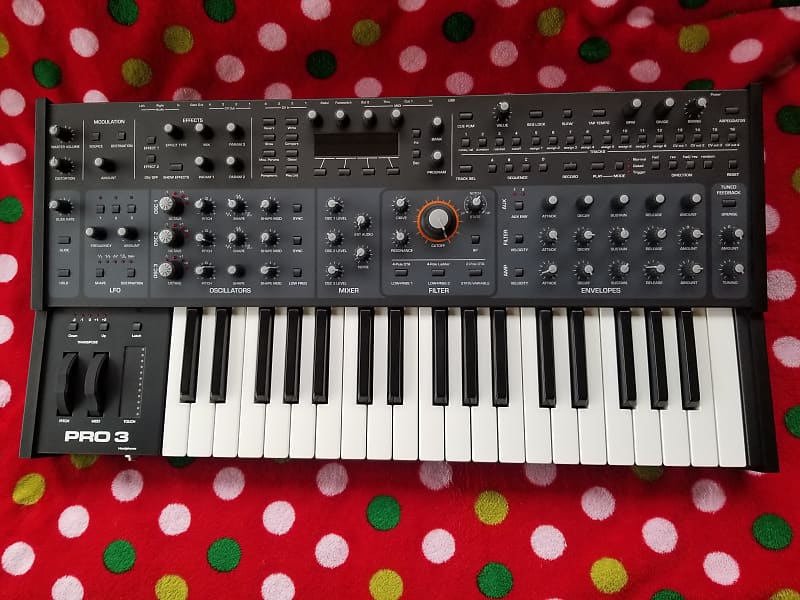 sEQUENTIAL pRO 3 | Reverb