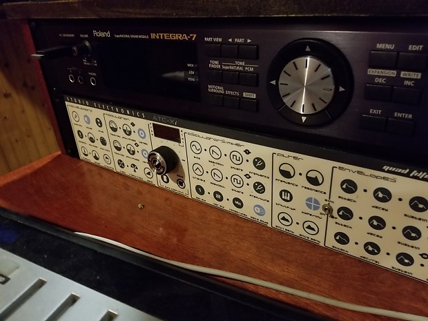 Studio Electronics ATC Xi White | Reverb