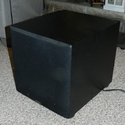 Paradigm PDR-10 100 Watt 10" Powered Sub Woofer Subwoofer | Reverb