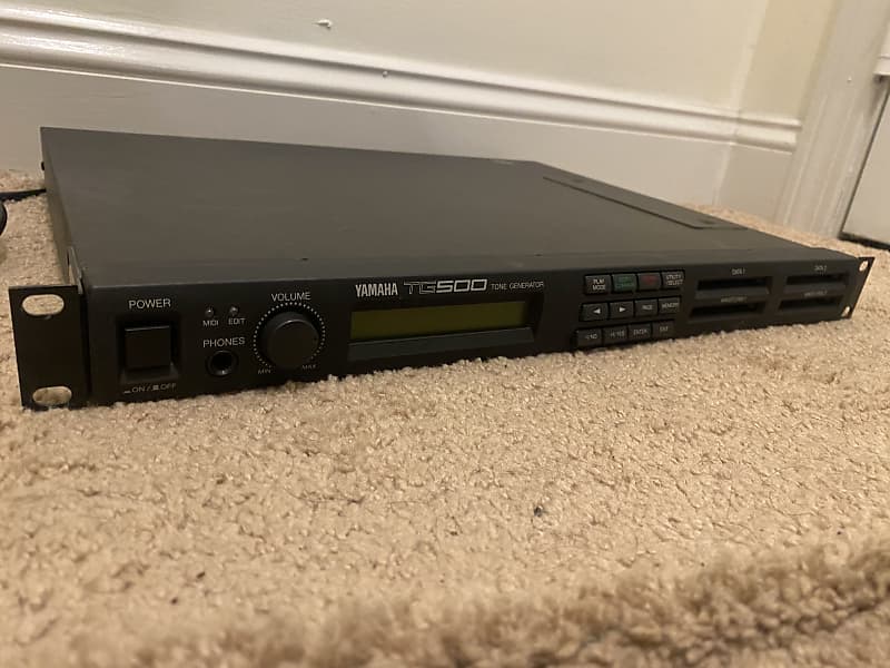 Yamaha Tg500 rack mount synthysizer | Reverb
