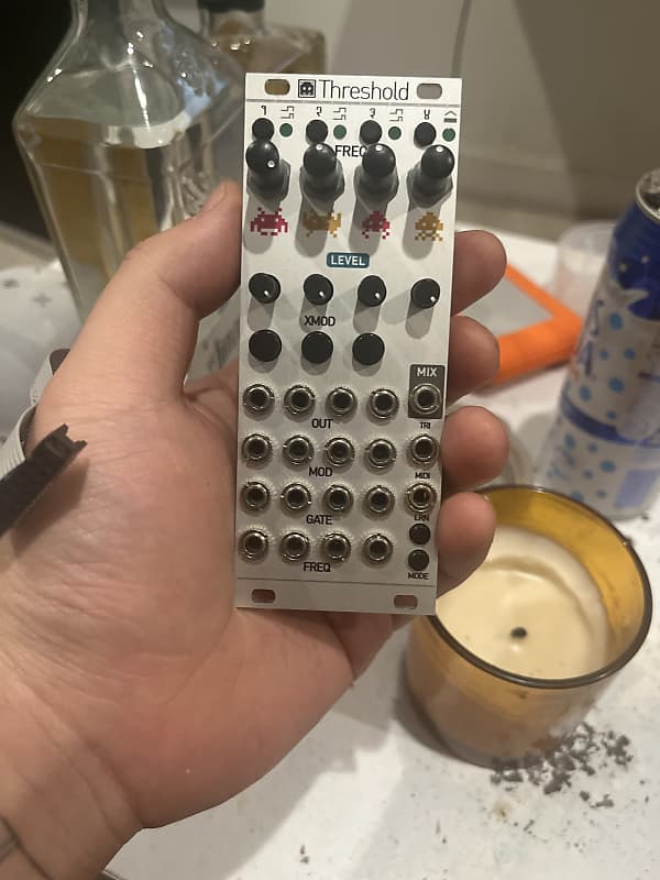 Warped Circuits Threshold (10hp Mutable Instruments Edges | Reverb