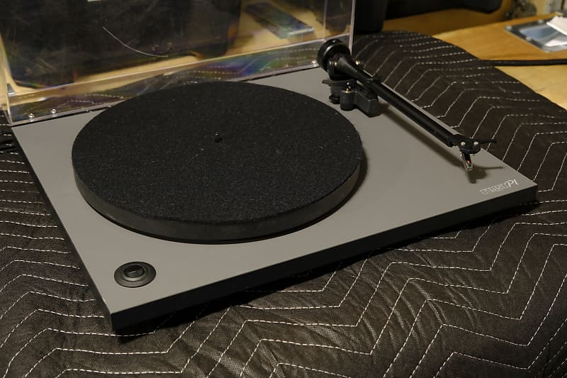 Rega P1 Turntable w/ Rega Fono Mini Preamp - 2000s - Black | Reverb