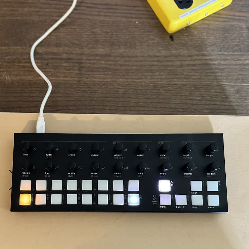 Torso Electronics T1 - black | Reverb