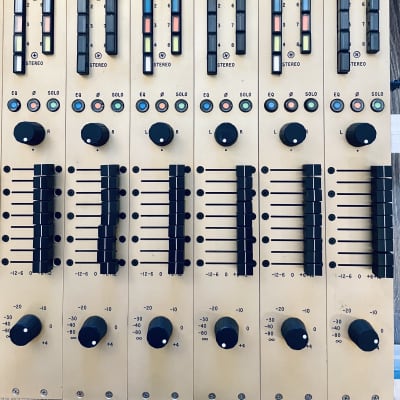 Quad Eight / Electrodyne /Sphere Mixer - 8 channel / 10 bus / | Reverb
