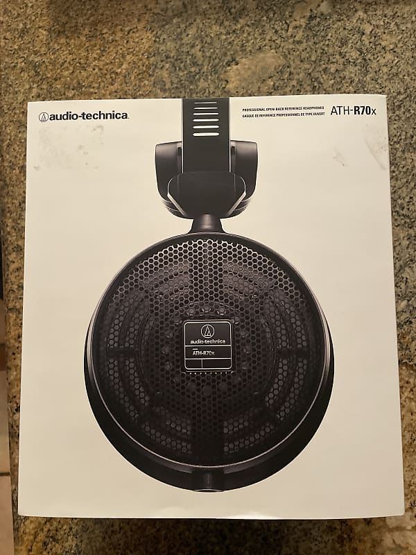 Audio Texhnica ATH-R70x | Reverb