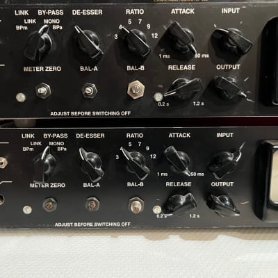 Rare Vacuvox CL2 Tuber Compressor / Limiter Pair | Reverb