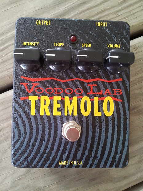 Voodoo Lab Tremolo Guitar Effects Pedal | Reverb