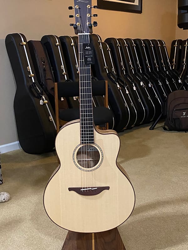 Lowden Alex De Grassi Signature Model with LR Baggs Anthem # | Reverb