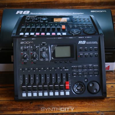 Zoom R8 Recorder [DEMO] | Reverb
